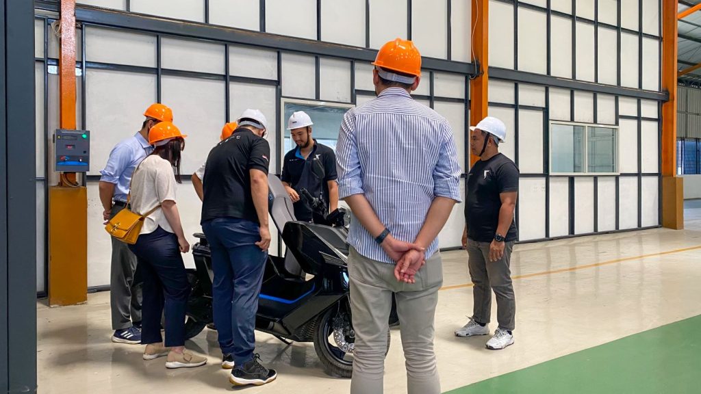 Panasonic's Visit to SAVART Motors Factory - savart
